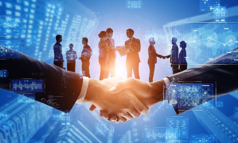 Sea and Beyond - Crew Management