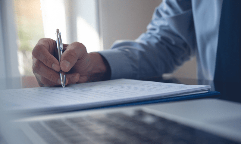 Sea and Beyond - Documents handled by ship agents